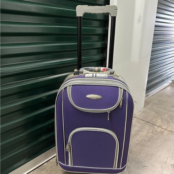 Von Dutch | Bags | Rare Vintage Vondutch Roll On Luggage Purple | Poshmark